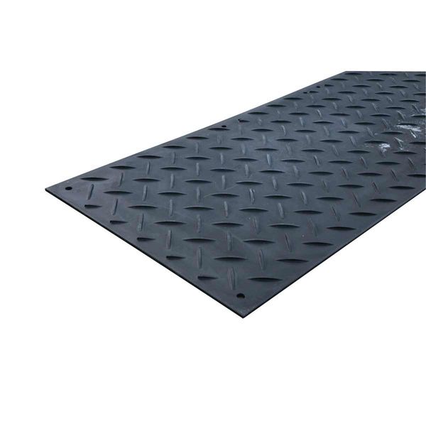Ground Guards MultiTrack 2ft x 8ft Mat with Roadway/Walkway Tread ...