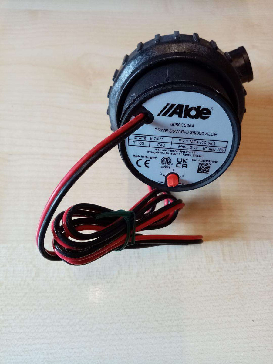 ALDE flow Pump 12v – Camping HQ UK